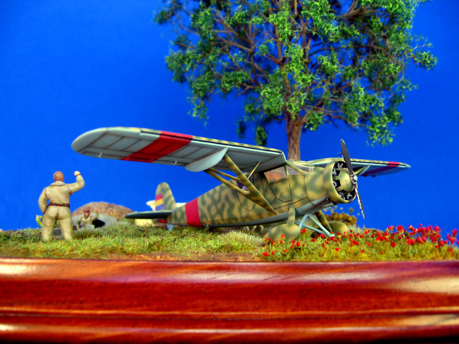 unosetentaydos - RWD-9 1:72 - AVIACION (1:72) PF