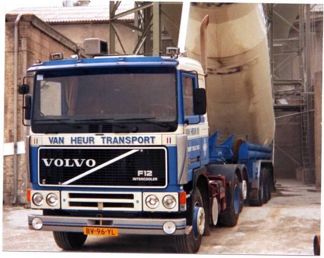 Baumaschinenbilder.de - Forum | Volvo | Volvo F - Die Sammlung