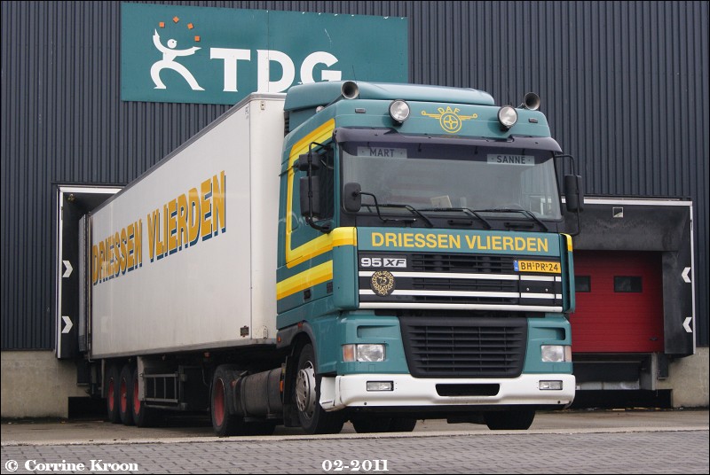 Driessen Vlierden - Deurne - Transportfotos.nl