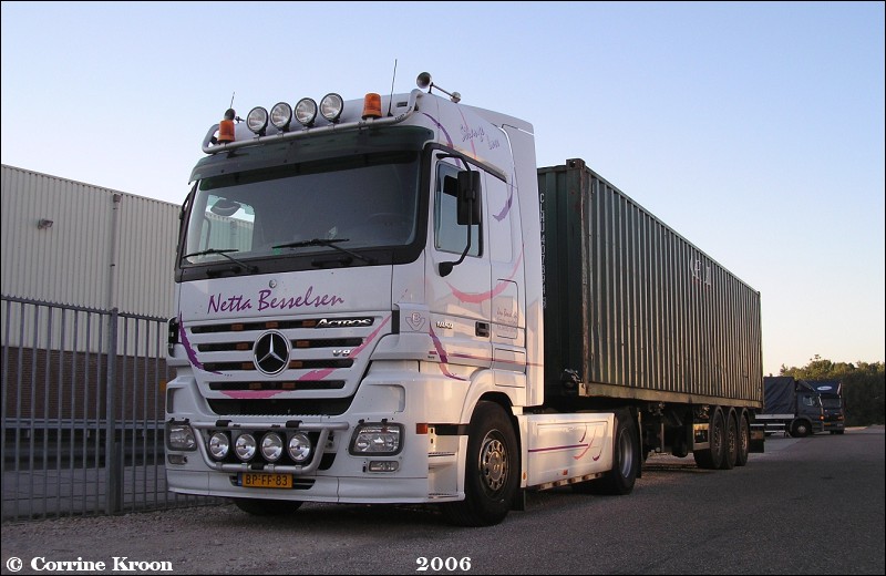 Besselsen, J. & N. - Ermelo - Transportfotos.nl